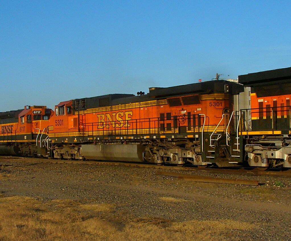 BNSF 5301